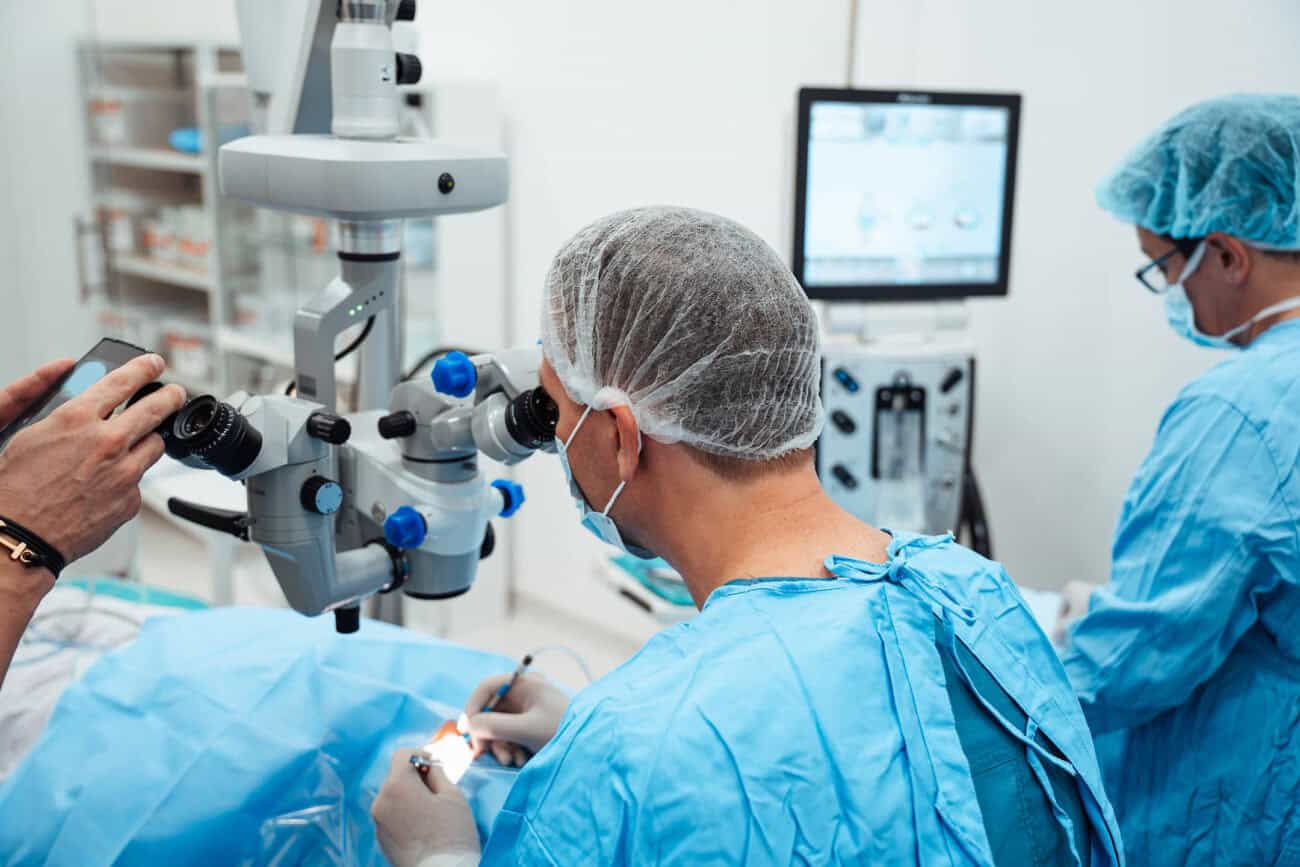 Cataract Surgery In Reading | Forbury Clinic
